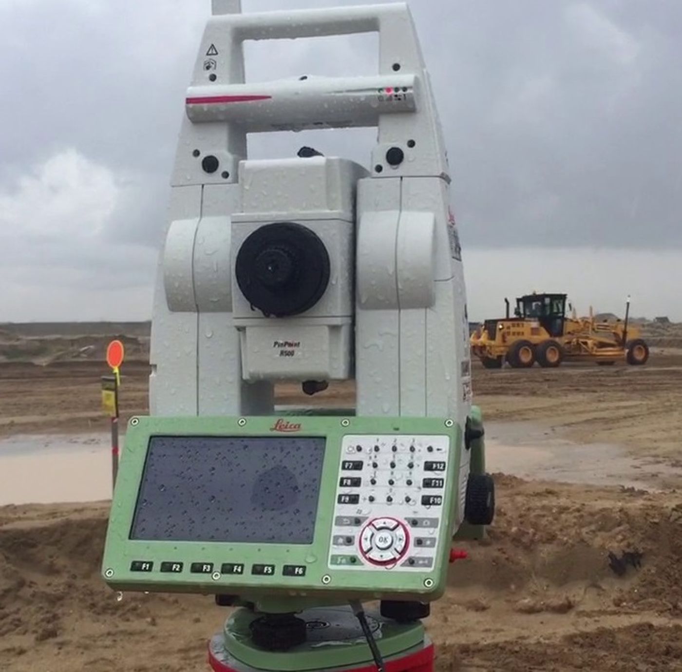 Leica Viva TS16 Robotic Total Station LG917442 | C.R.Kennedy Geospatial ...