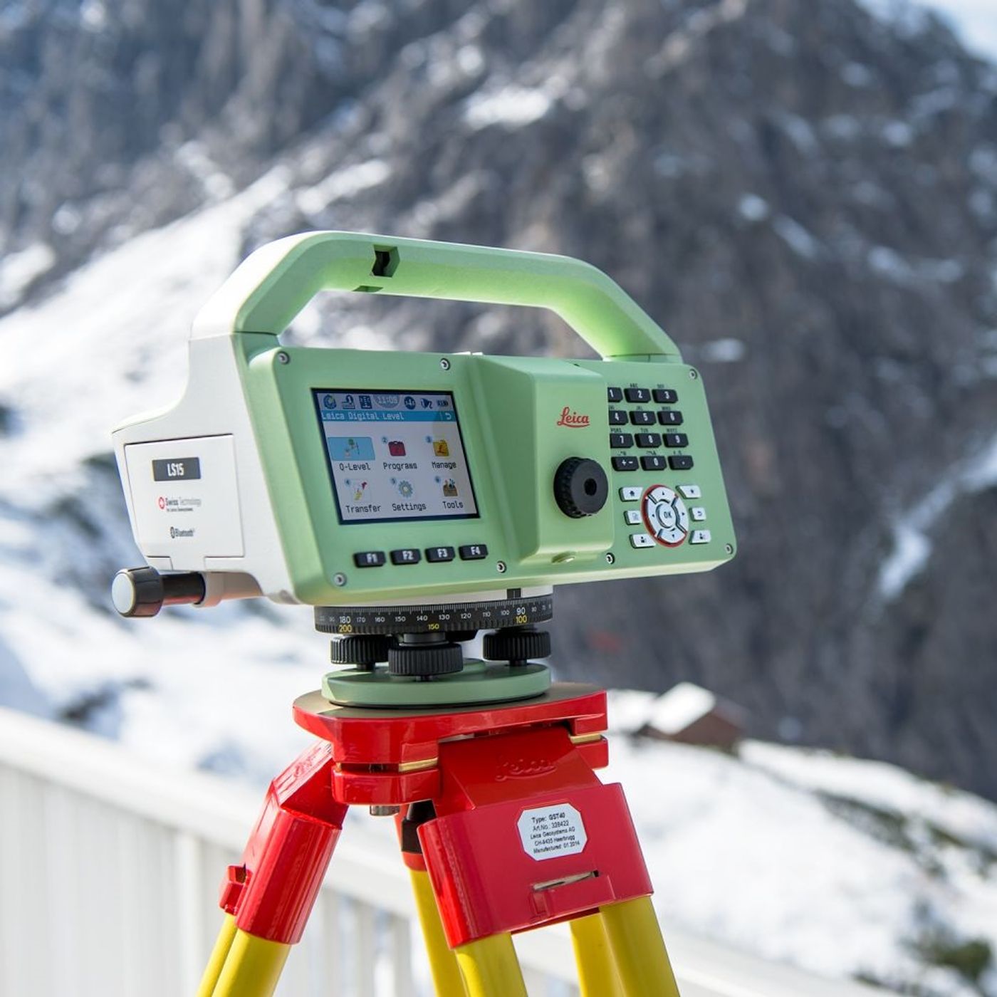 Leica LS10 & LS15 Digital Levels 00Z804 | C.R.Kennedy Geospatial Solutions