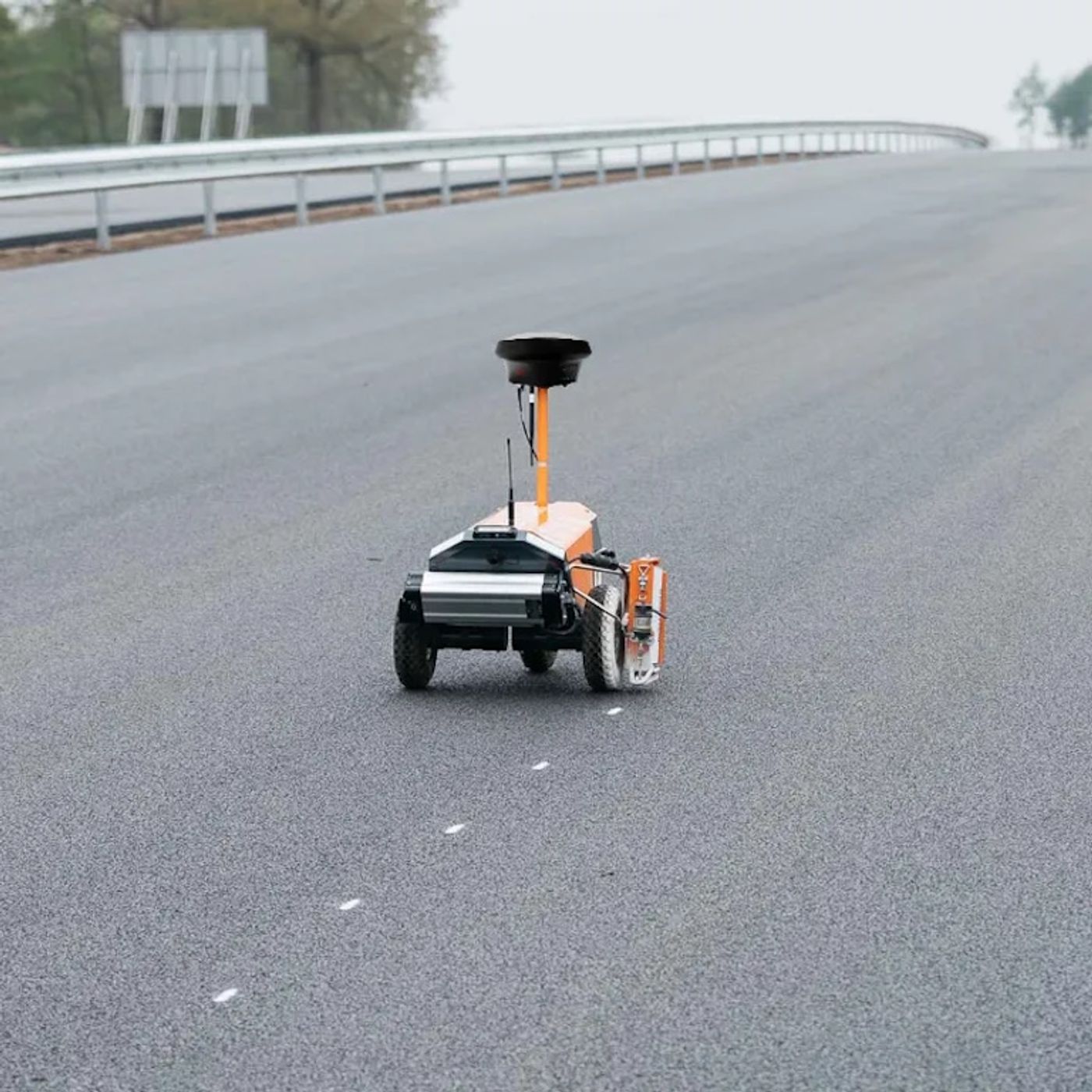 Tyker Robot Plotter - Autonomous Road Marking Robot TYKERRP | C.R ...
