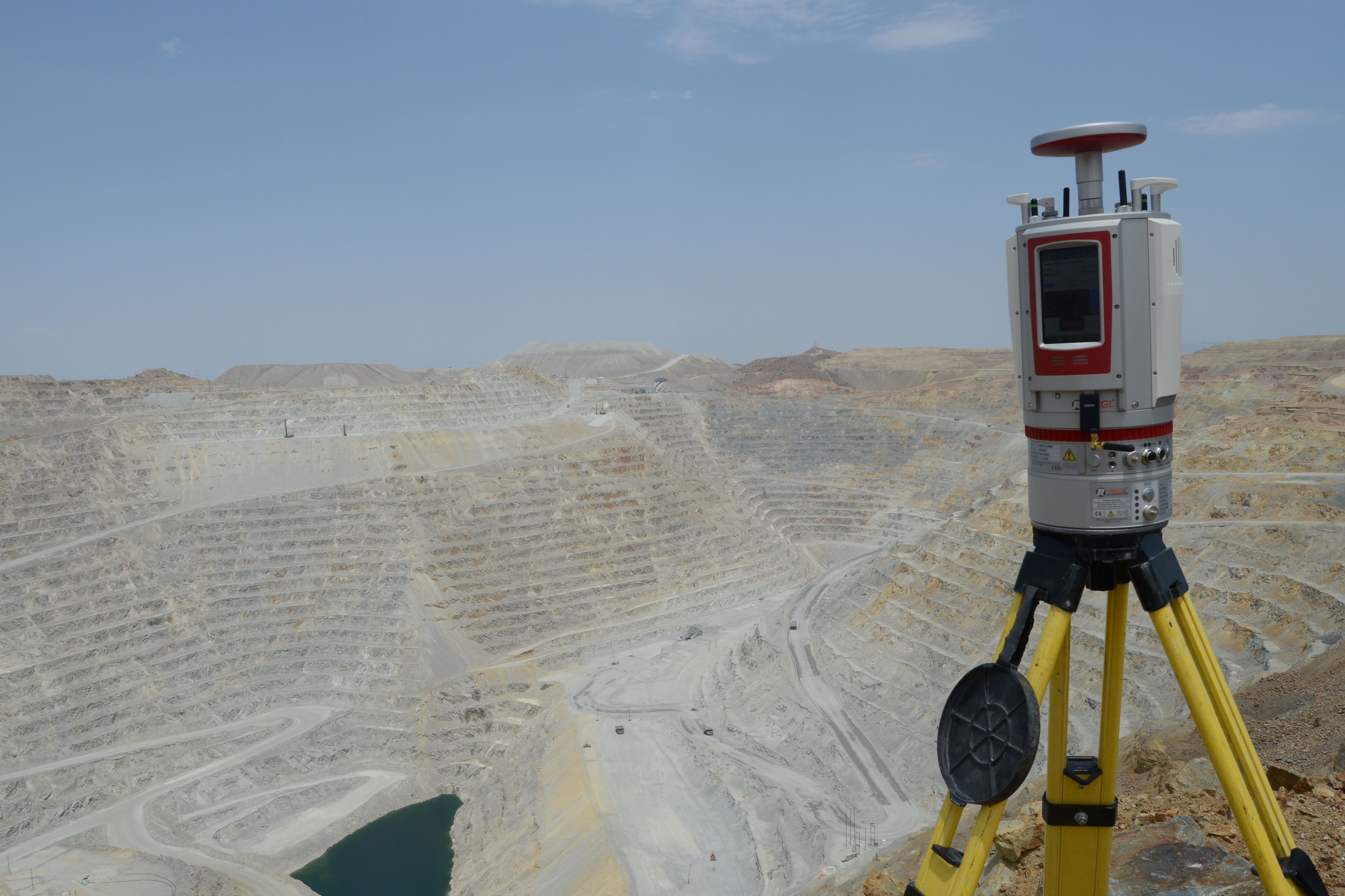 Riegl VZ-2000i Laser Scanner RI42001 | C.R.Kennedy Geospatial Solutions