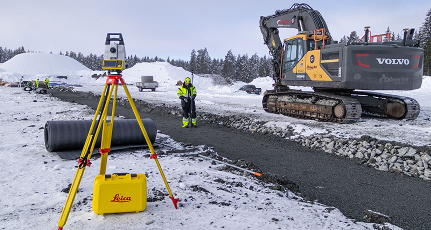 Leica iCON CC180 8" Tablet Field Controller LG999243 | C.R.Kennedy ...