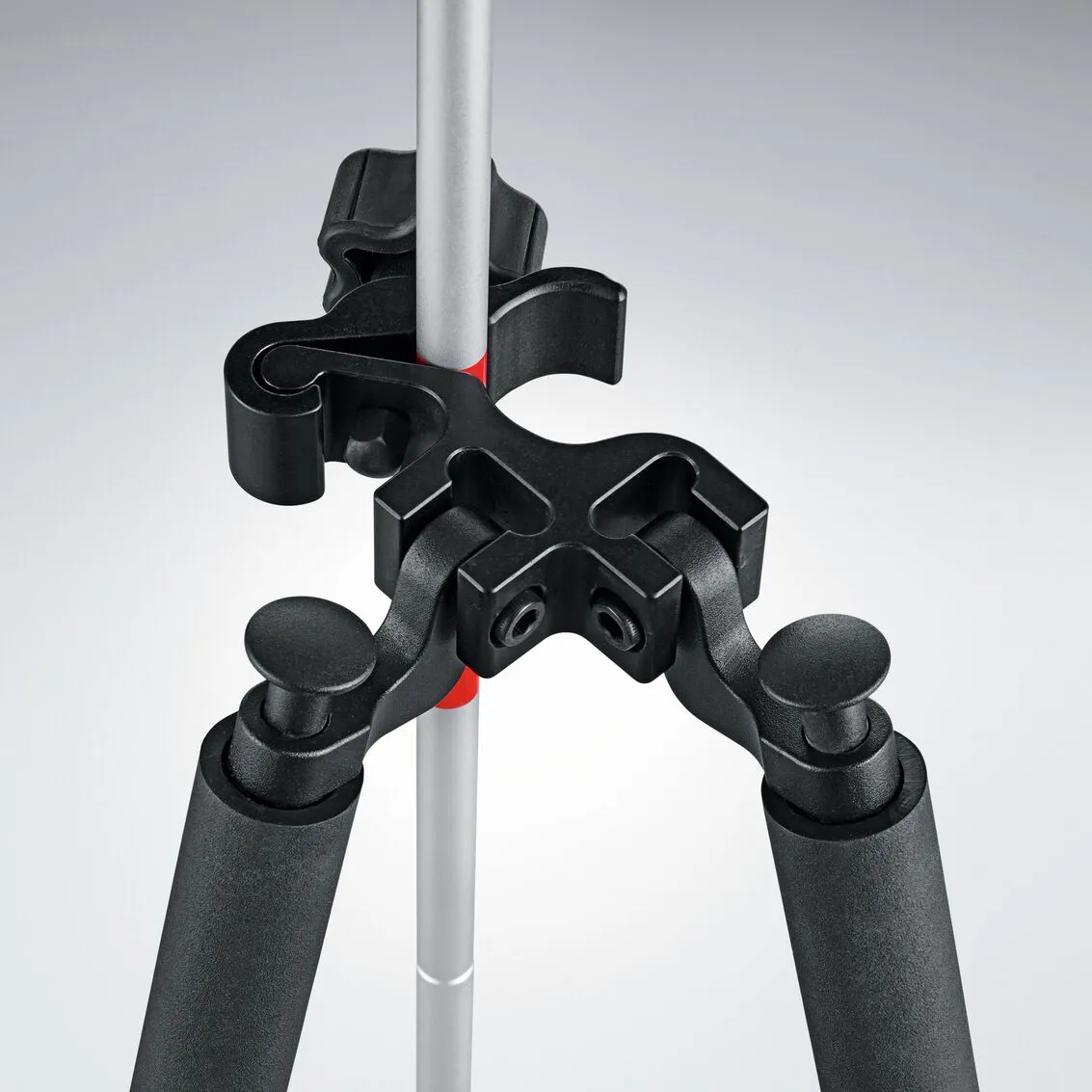 Leica GSR120 Dual-Strut Bipod for all GLS Poles LG1020503 | C.R.Kennedy ...